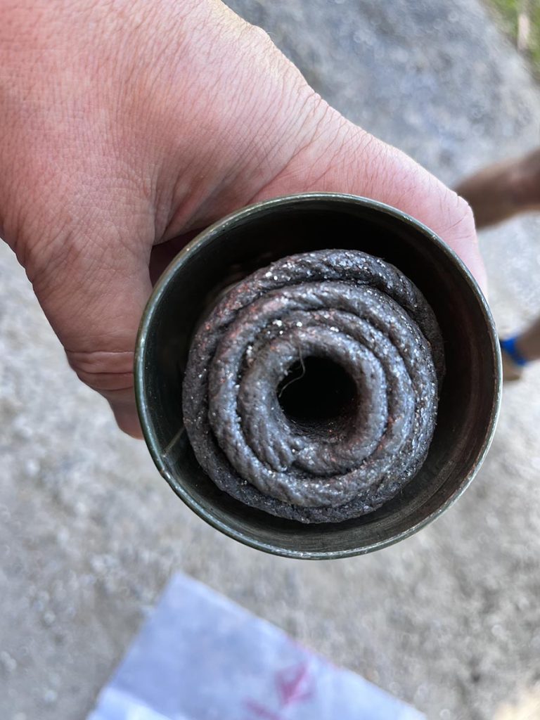 Twisted asbestos gland packing - Asbestos Product Guide